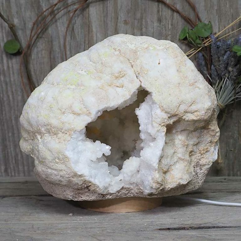 3.67kg Natural Calcite Geode Lamp With Large LED Light Base DB381 For ...