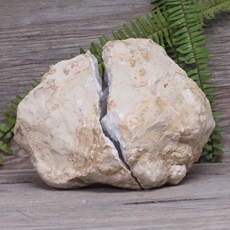 What Is Calcite? | Crystal Factory | Himalayan Salt Factory