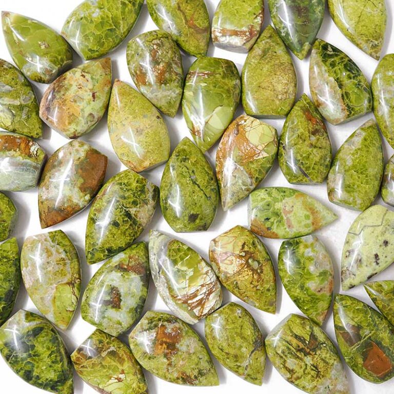 Madagascar Green Opal Teardrop Crystal Point (9cm-10cm) For Sale ...